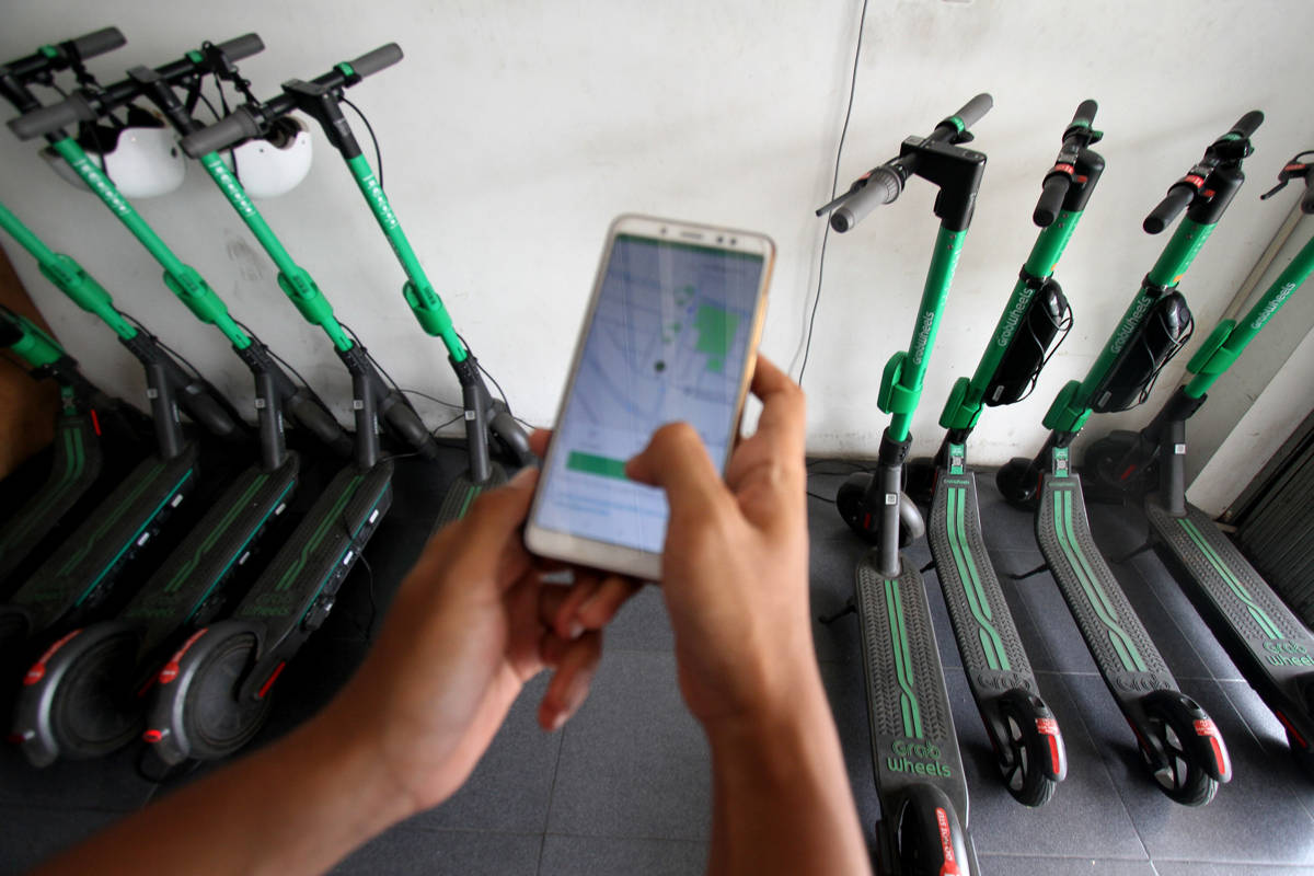 Yang Wajib Diketahui Saat Naik GrabWheels | Real - Jeda.id